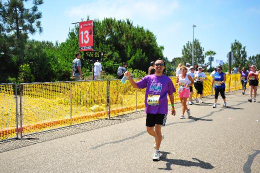 Binzee's TNT Fundraiser for Hope